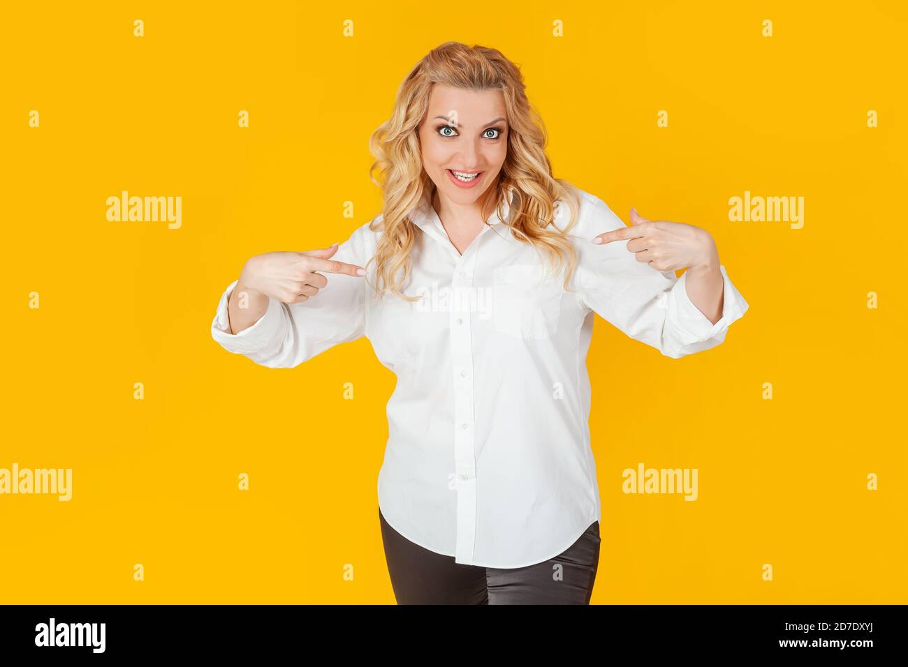 Drooping hair High Resolution Stock Photography and Images - Alamy