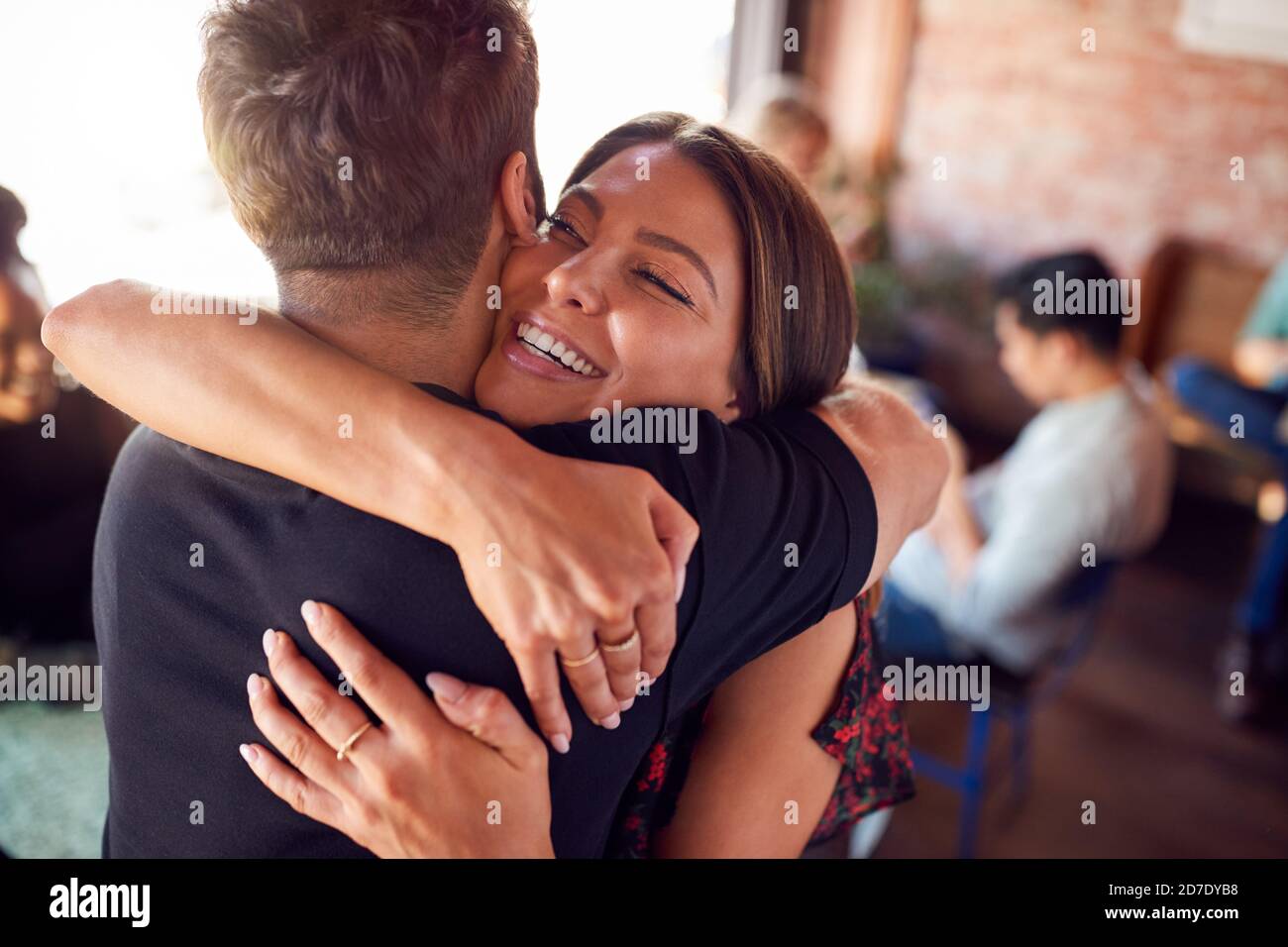 Men hug greeting hi-res stock photography and images - Alamy
