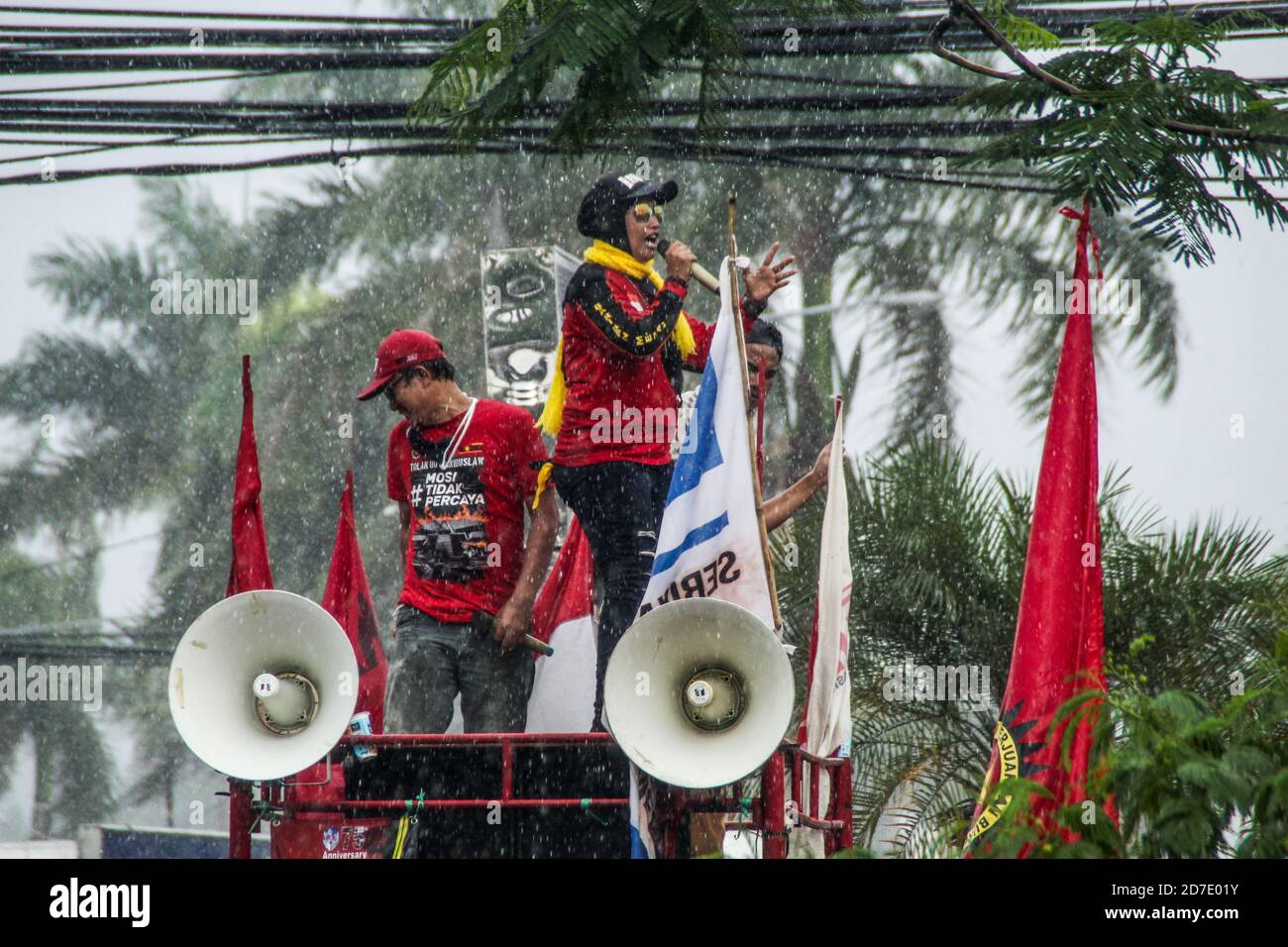 Indonesia indigenous land rights hi-res stock photography and images ...