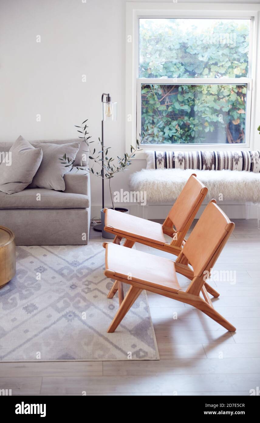 Beautiful lounge sofas hi-res stock photography and images - Alamy