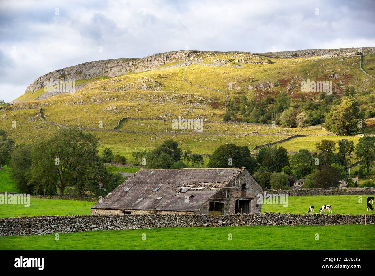 A derelict barn in Austwick, Yorkshire Dales, UK Stock Photo - Alamy