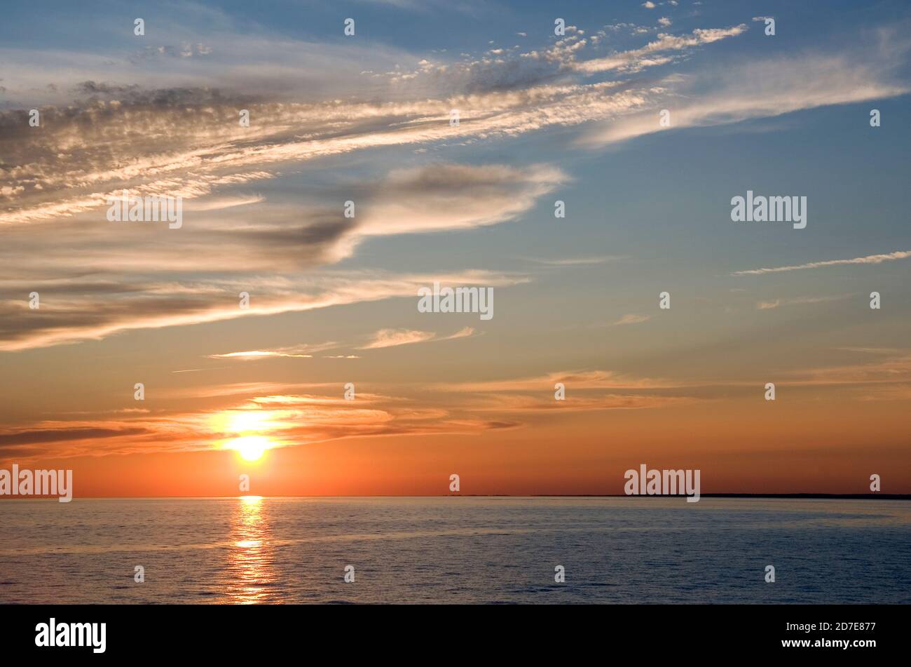 Long island sound hi-res stock photography and images - Alamy