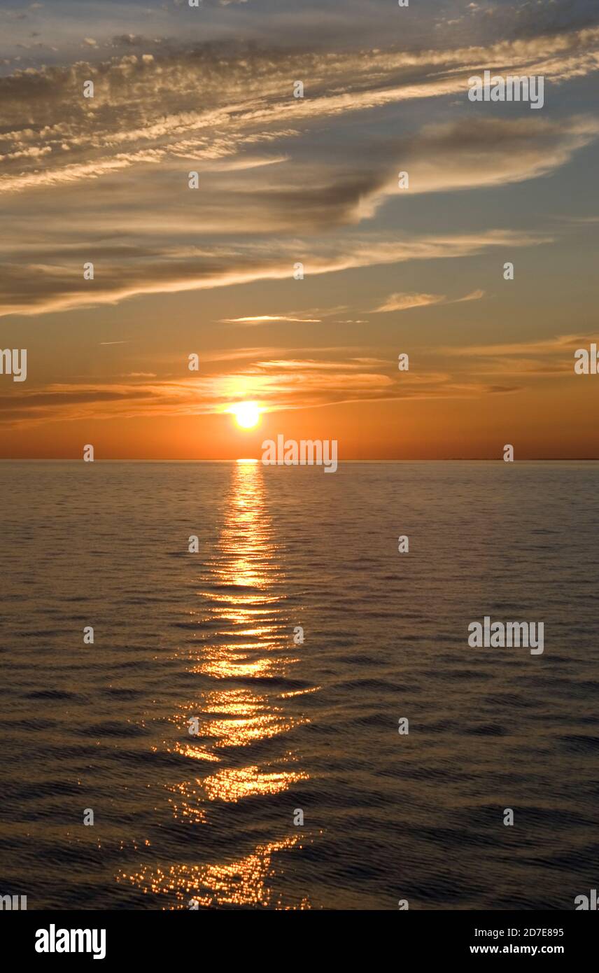 Long island sound hi-res stock photography and images - Alamy