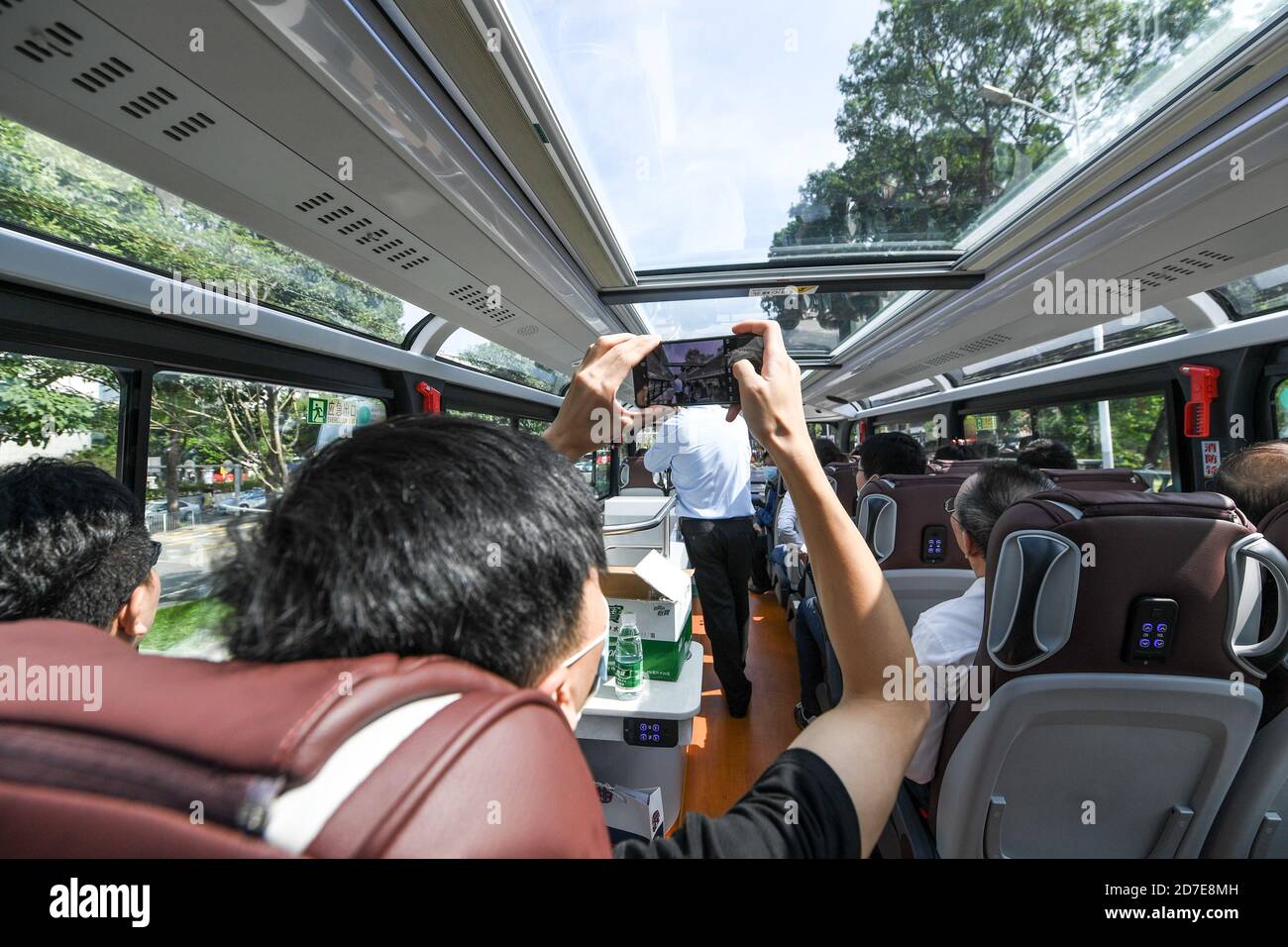 Bus lines hi-res stock photography and images - Alamy