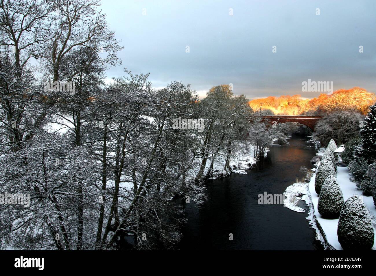 Brig o doon winter hi-res stock photography and images - Alamy
