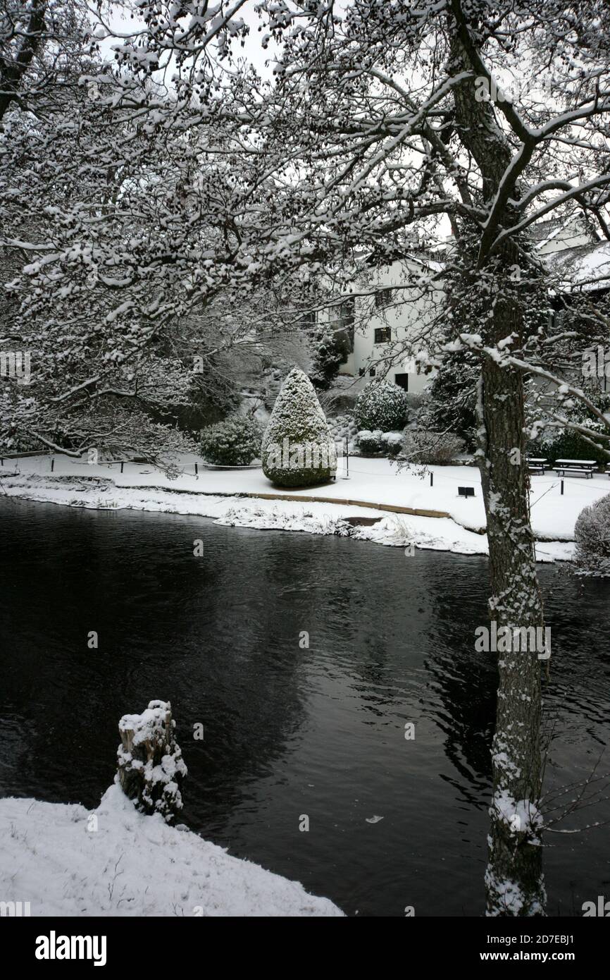 Alloway, Ayrshire, Scotland, UK Burns Heritage park, snow around Auld ...