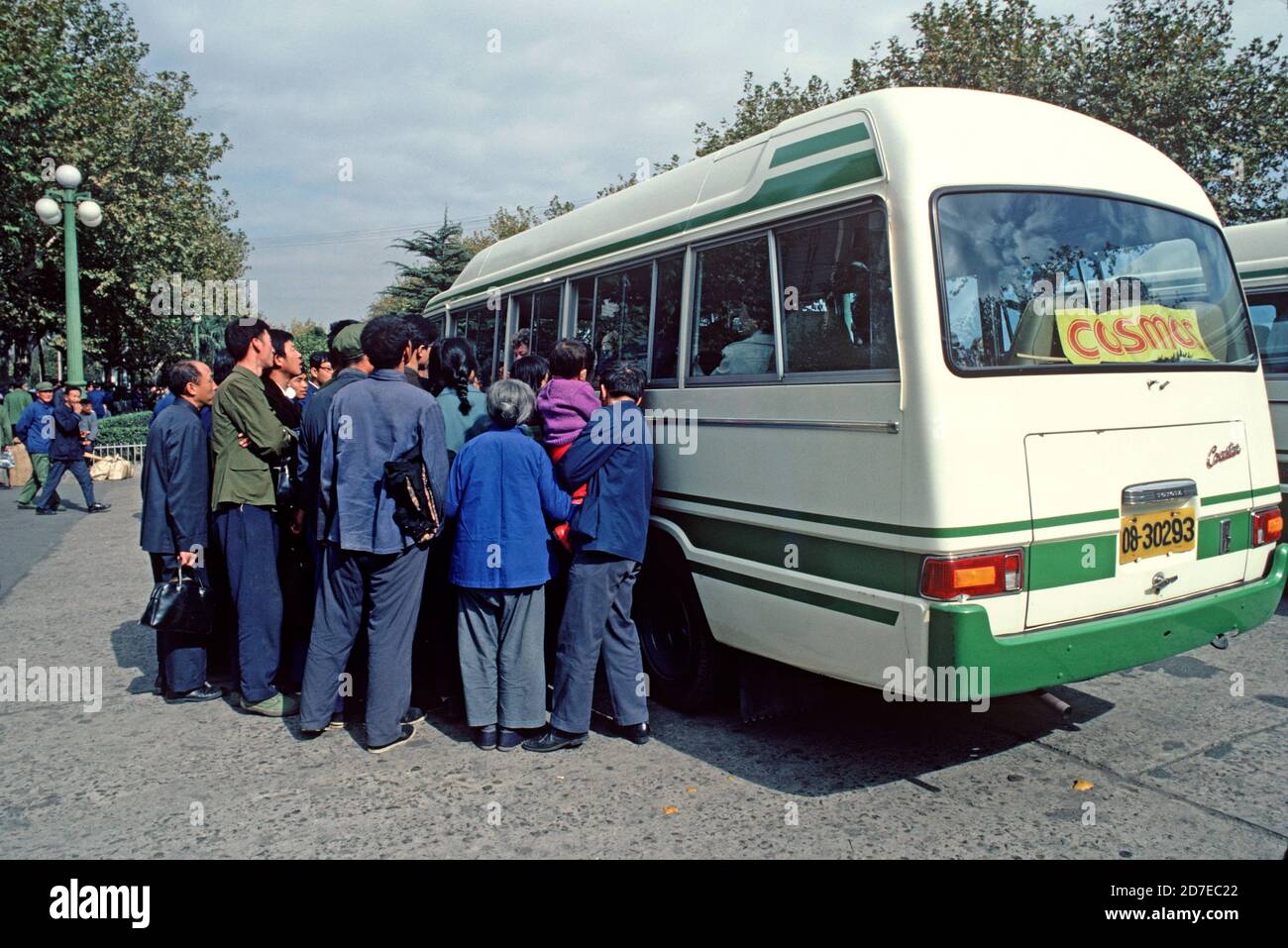 Crowd around Tourist bus, Shanghai, China, 1980s Stock Photo - Alamy