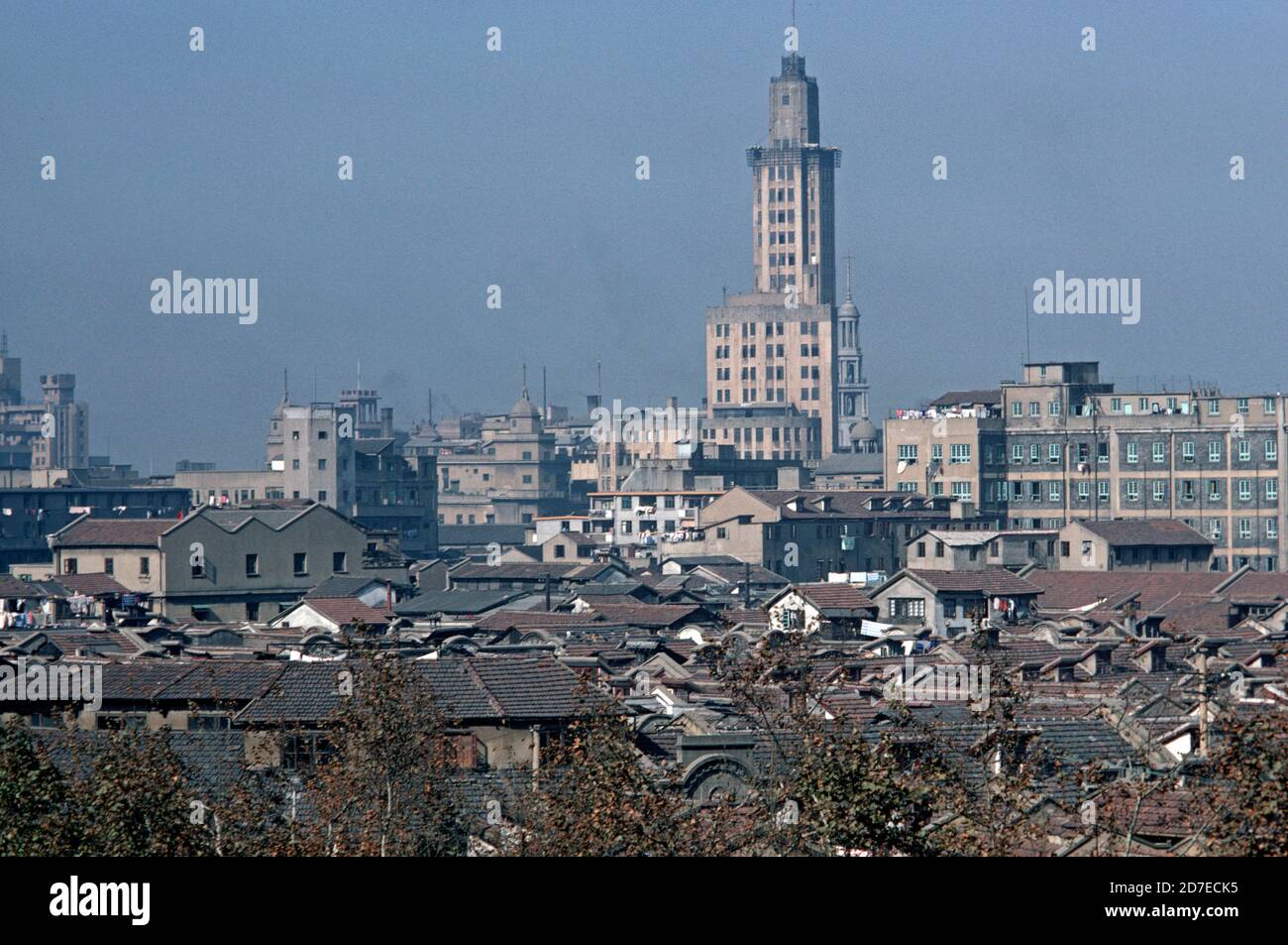 Shanghai china 1970s 70s hi-res stock photography and images - Alamy