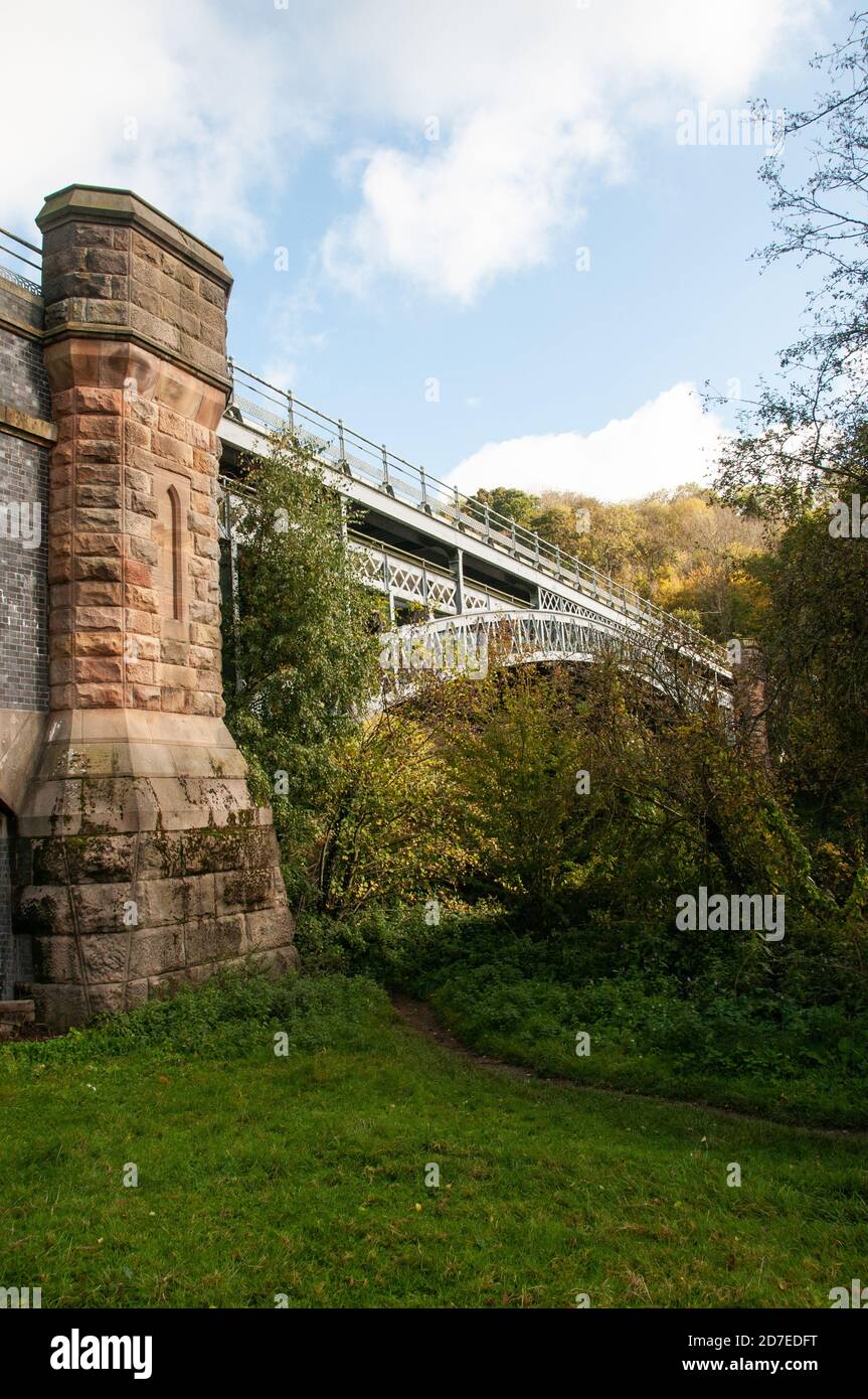 Around the UK - Victoria Bridge, crossing the River Severn ...