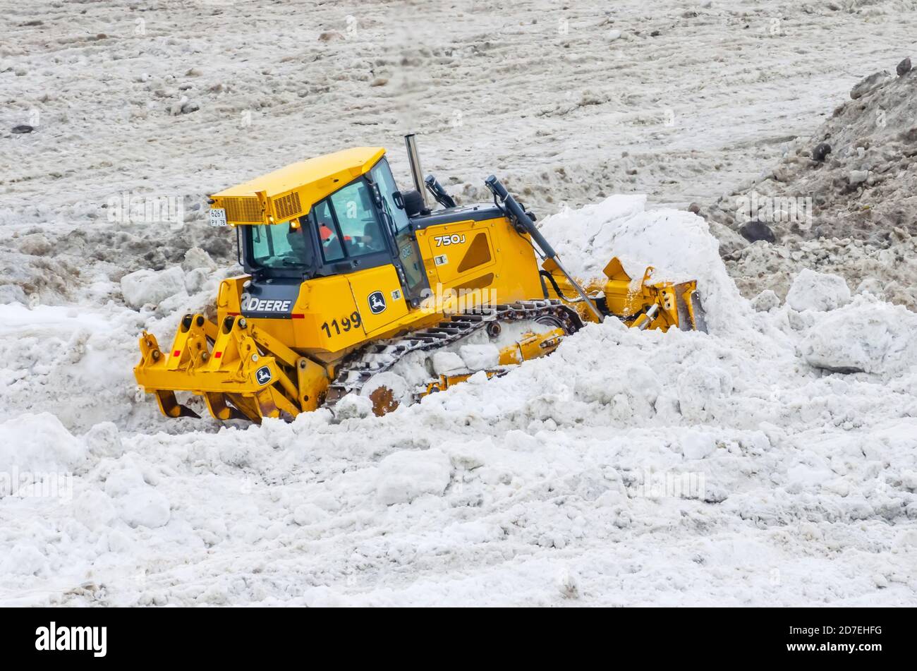 Hydraulic shovels hi-res stock photography and images - Alamy