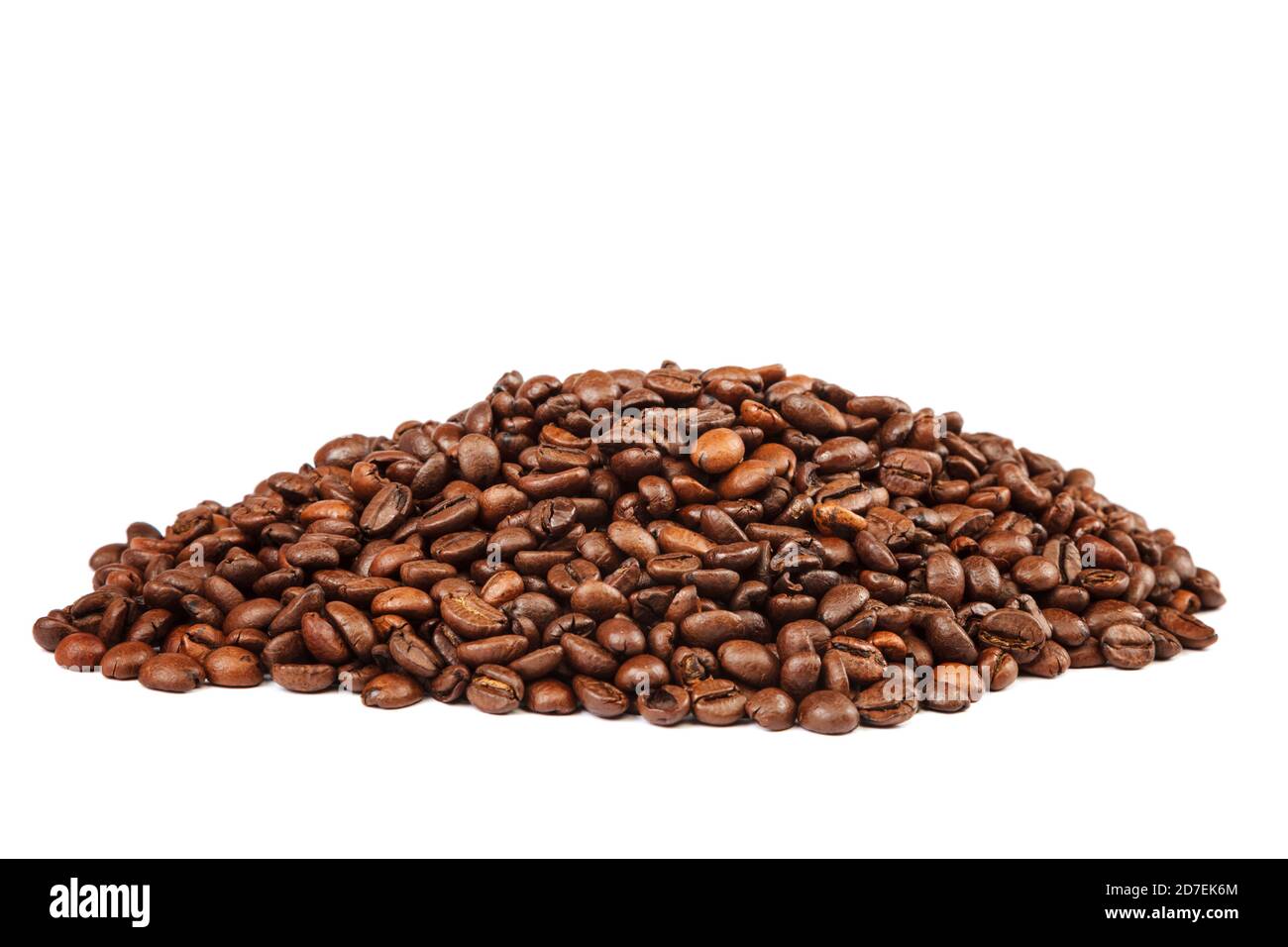 Grains of roasted coffee isolated on white background Stock Photo - Alamy