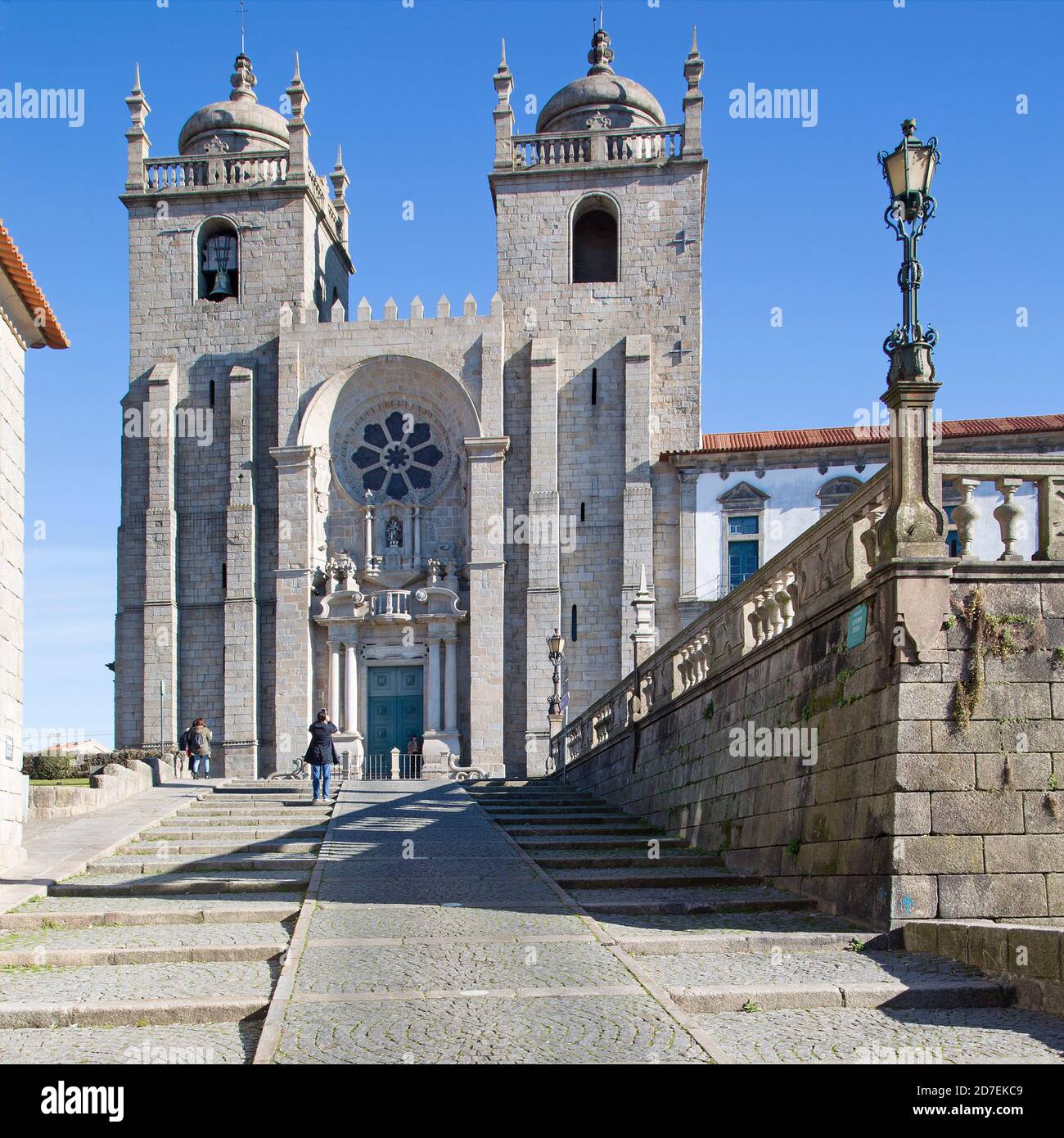 Romanesque architecture in portugal hi-res stock photography and images ...