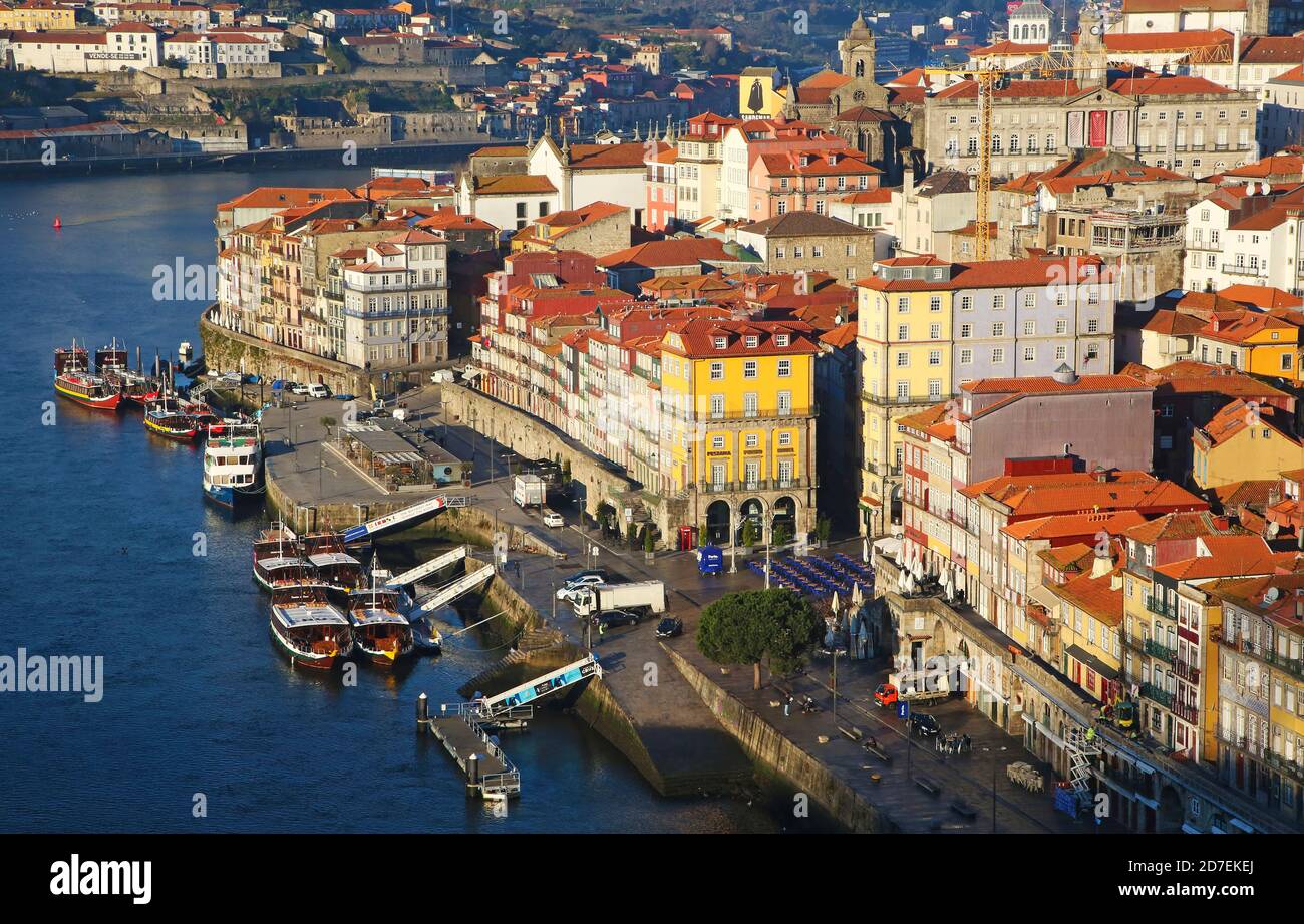 Riverside of Porto in early morning Stock Photo - Alamy