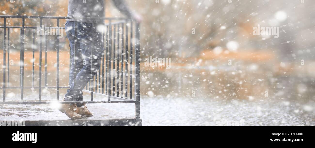 Background autumn park in the days of the first snow Stock Photo - Alamy