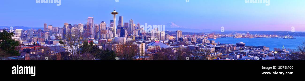 Panoramic View of Seattle Skyline at Sunset Stock Photo - Alamy