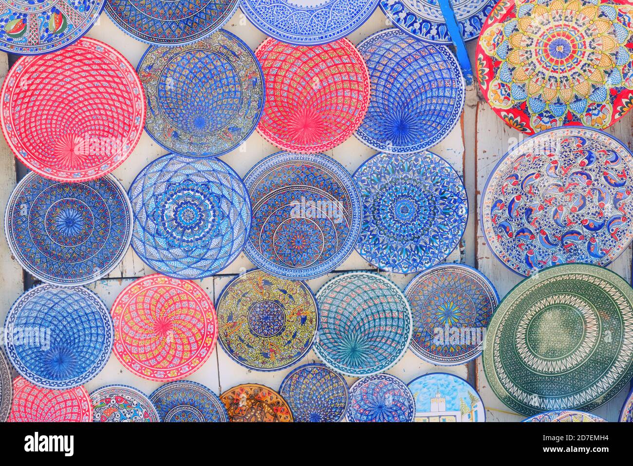 African decorative ceramic plates hi-res stock photography and images ...