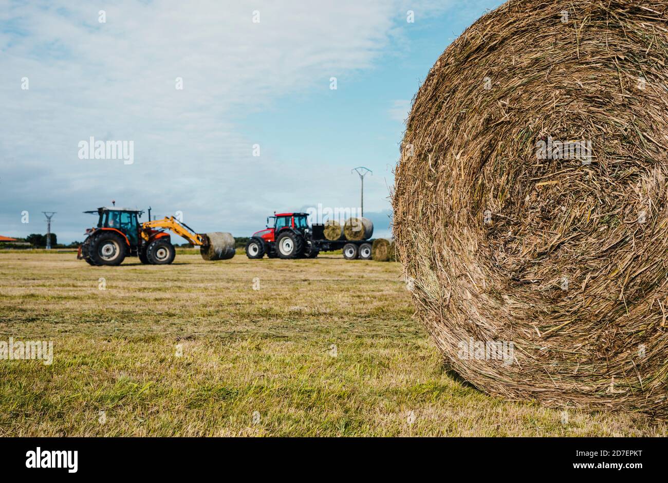 Straw compactor hi-res stock photography and images - Alamy