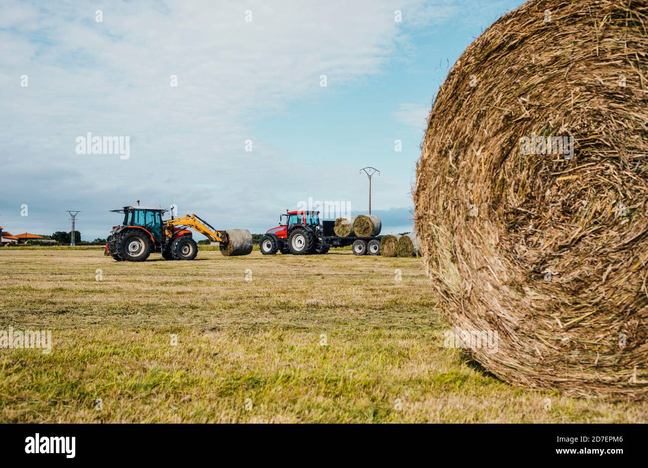 Straw compactor hi-res stock photography and images - Alamy