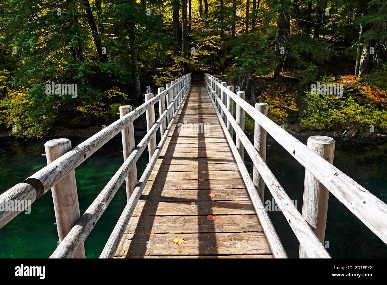Wood plank bridge hi-res stock photography and images - Alamy