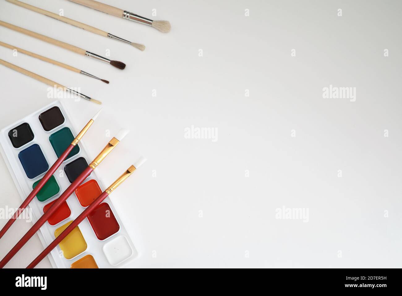 Stationery for drawing paints on a white sheet of paper Stock Photo - Alamy