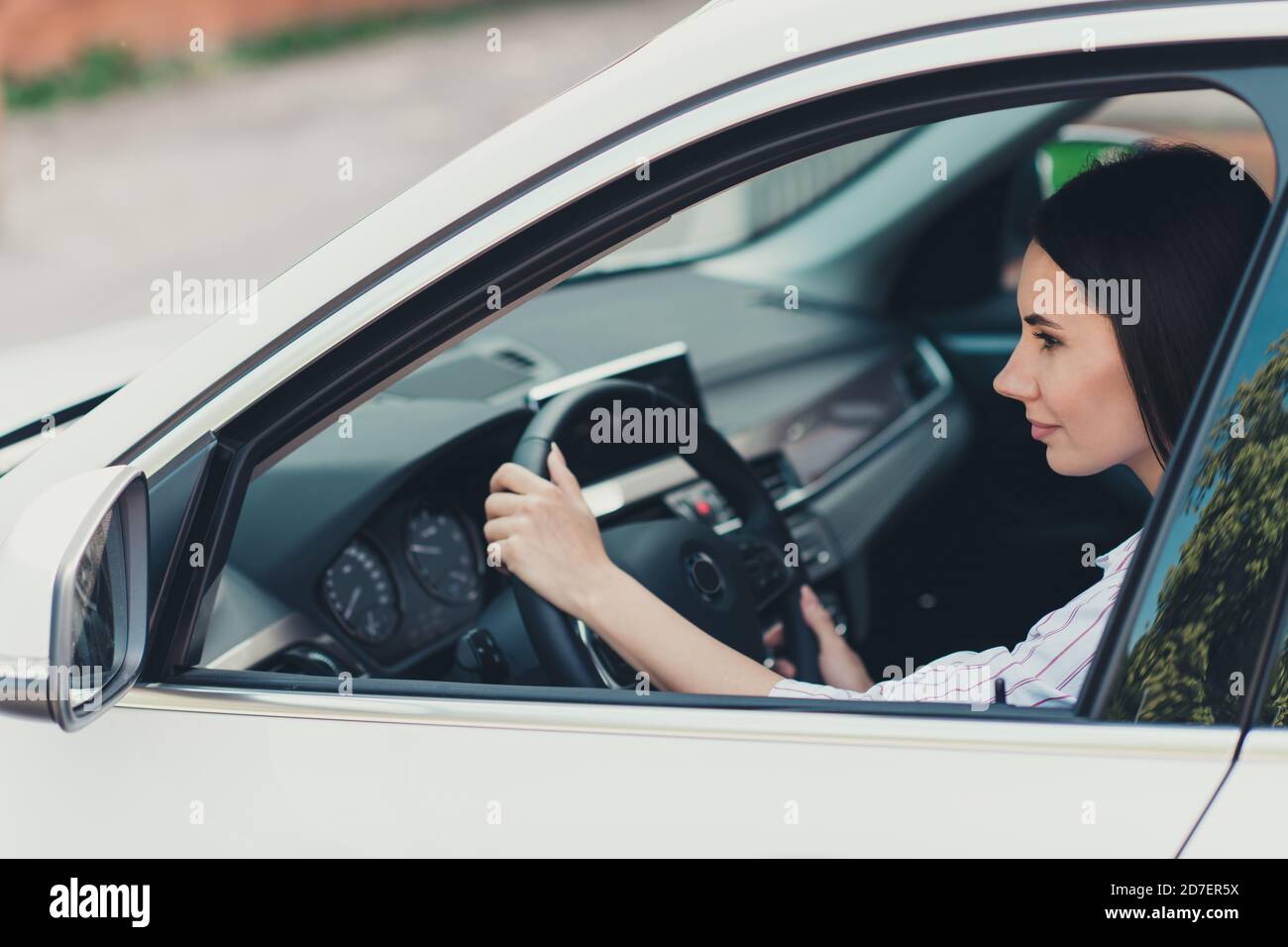 Female Latin Taxi Driver High Resolution Stock Photography and Images ...