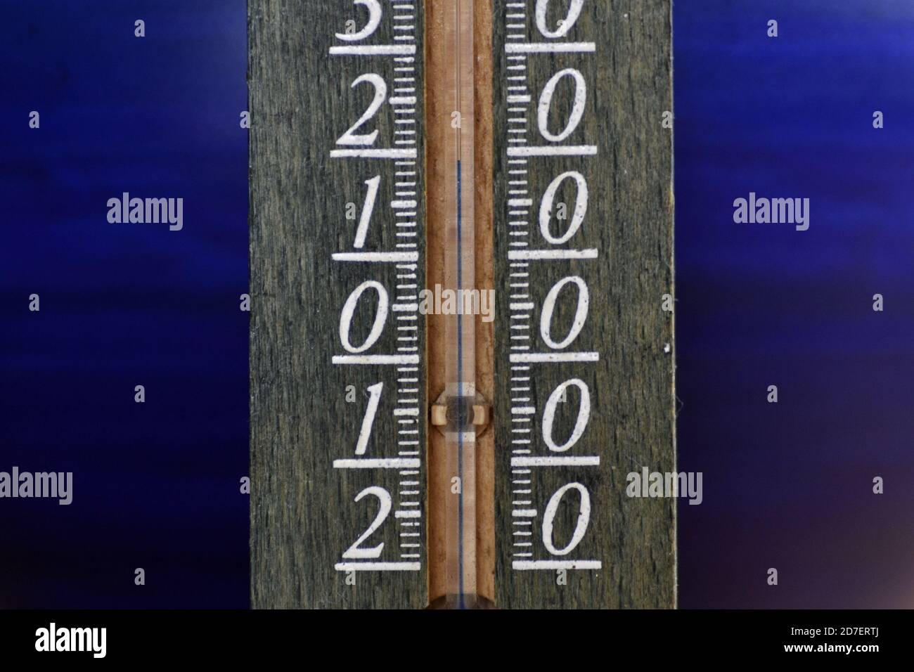 30 degree hi-res stock photography and images - Alamy