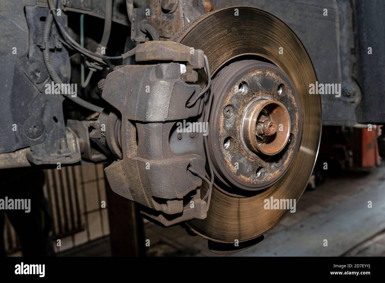 Old disc wheel hi-res stock photography and images - Alamy