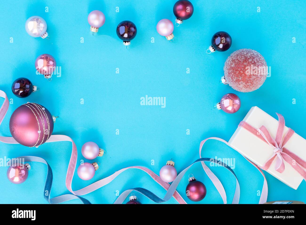Christmas flat lay scene with golden decorations Stock Photo - Alamy