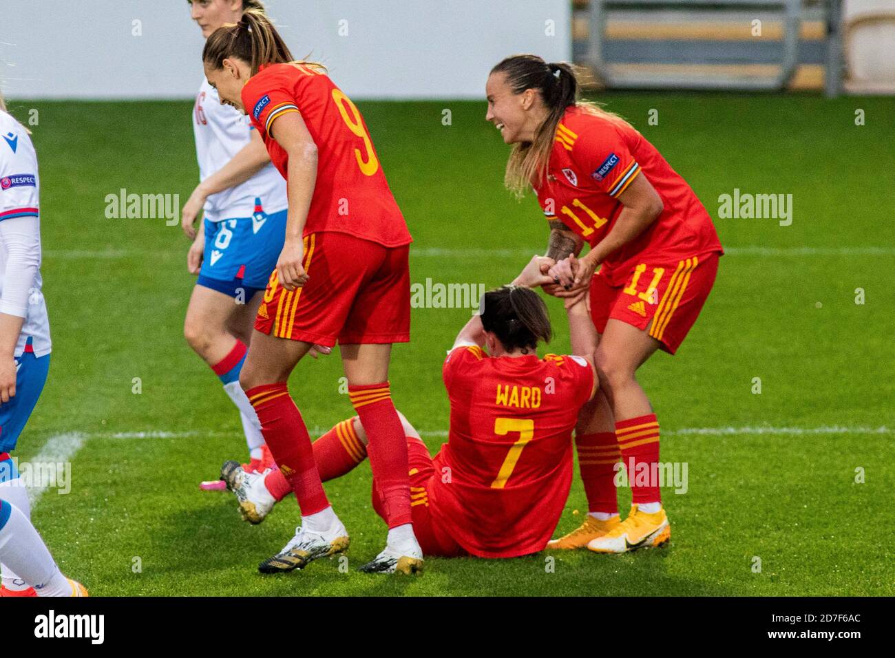 Newport, Wales, UK. 22nd Oct, 2020. Natasha Harding of Wales celebrates ...