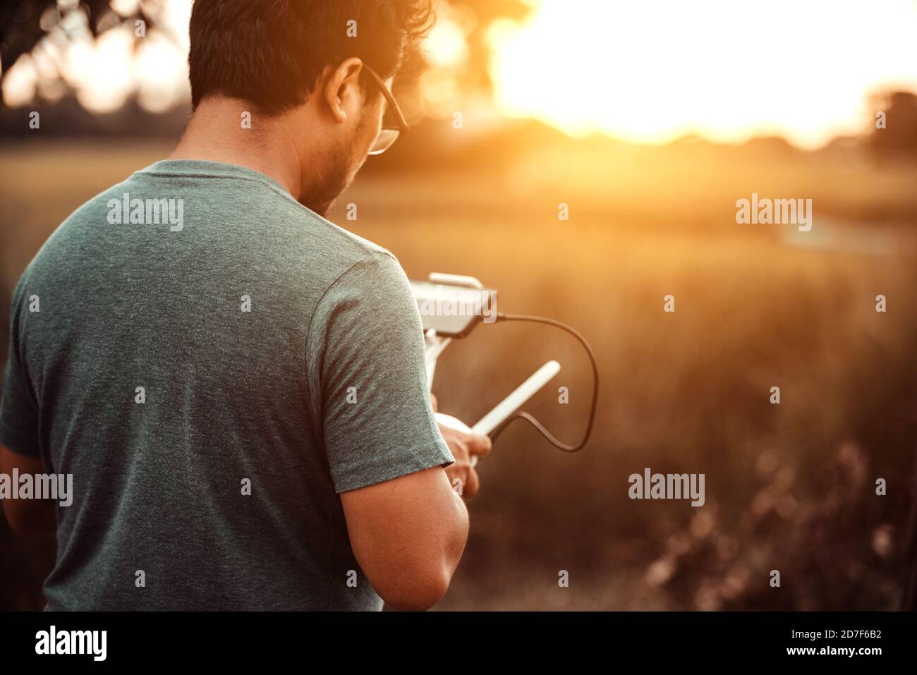 Female drone pilot hi-res stock photography and images - Alamy