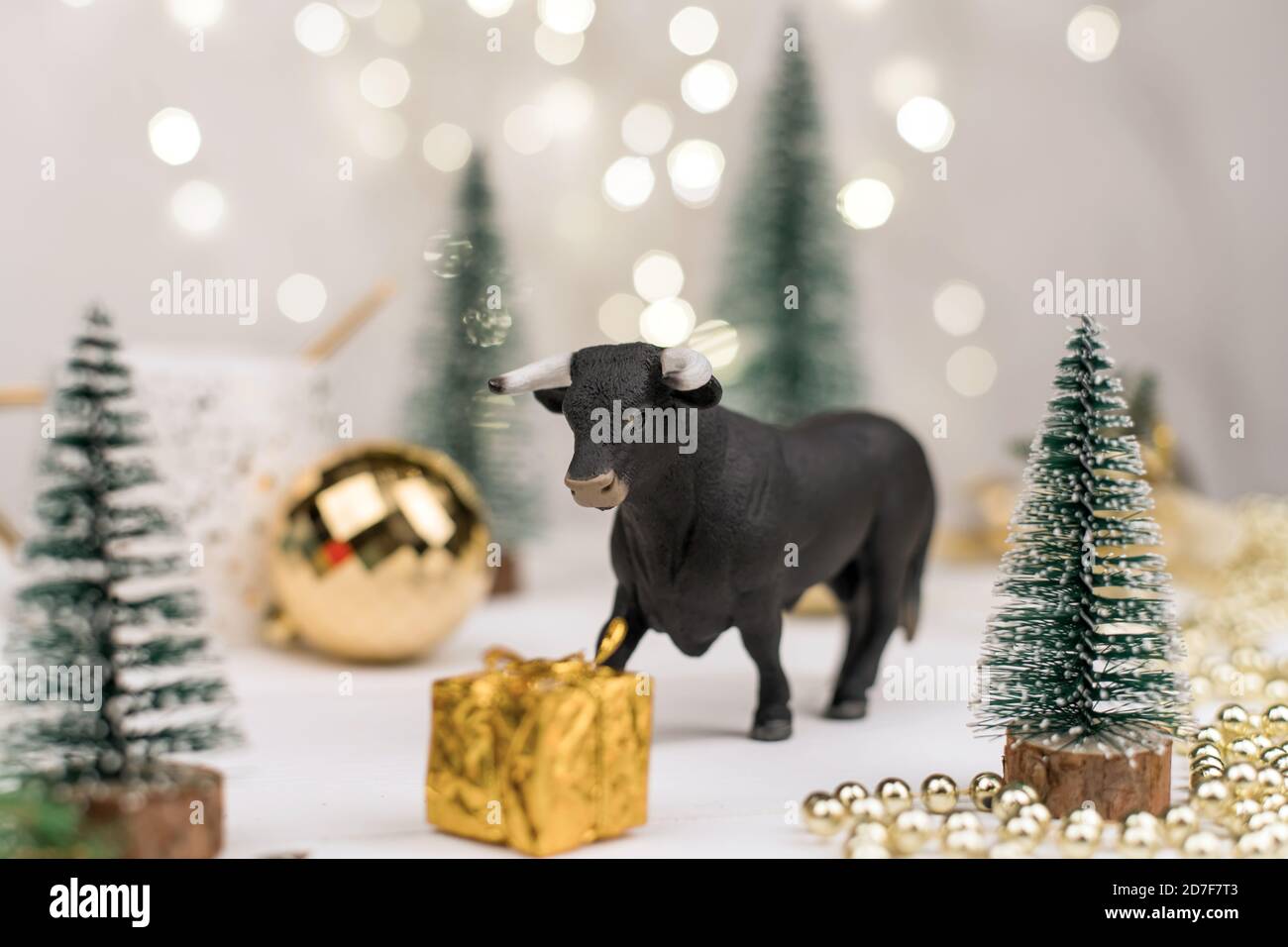 Bull symbol hi-res stock photography and images - Alamy