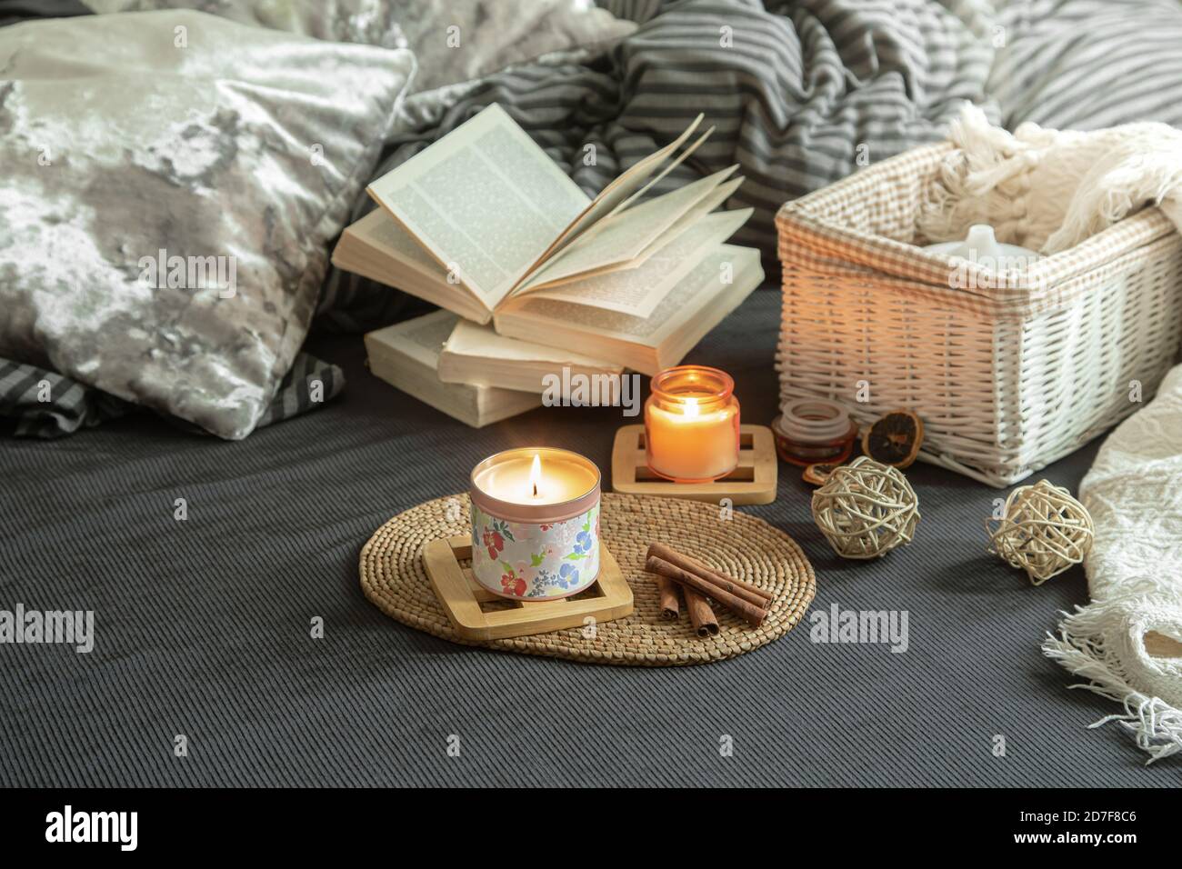 Gold items different hi-res stock photography and images - Alamy