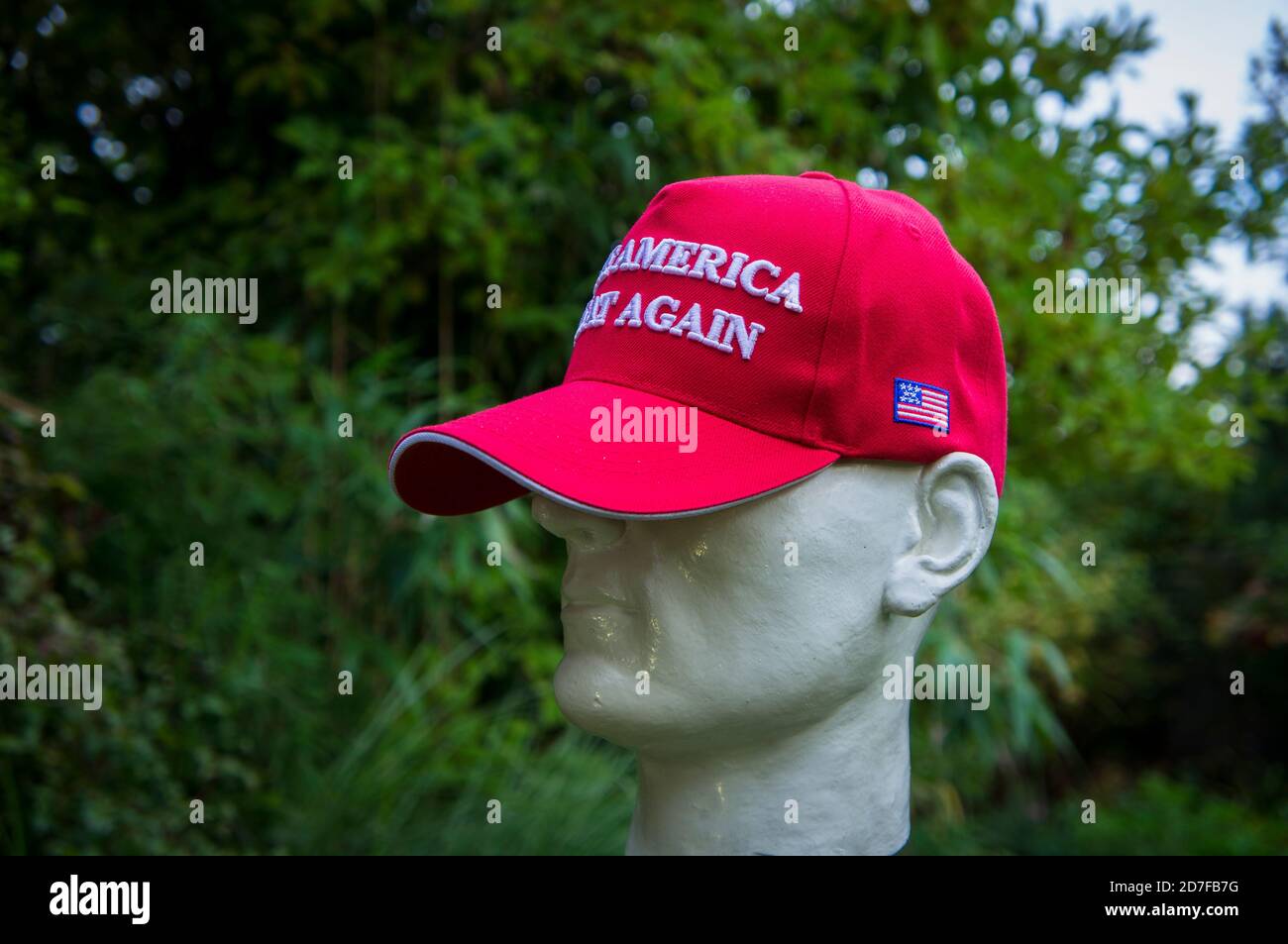 The Official Make America Great Again (MAGA) classic rope hat with ...