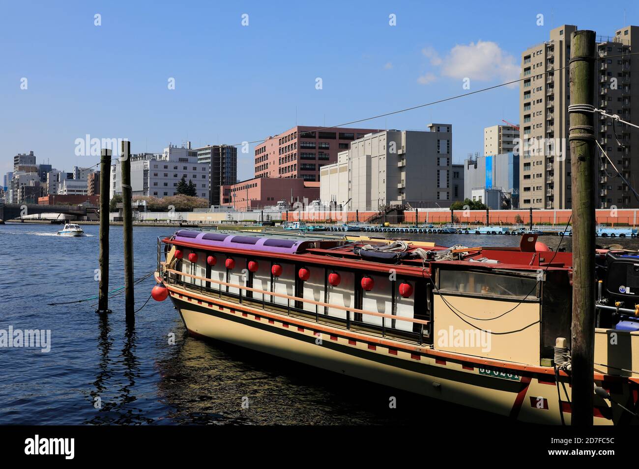Tour boat docking along Sumida River in Ryogoku district.Sumida Ku ...