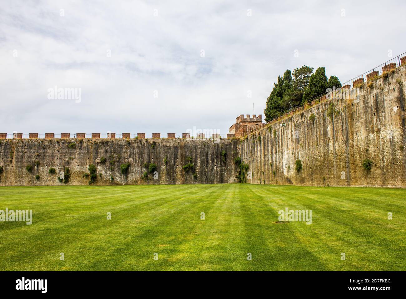 View of Pisa City Walls in Piazza dei Miracoli Stock Photo - Alamy