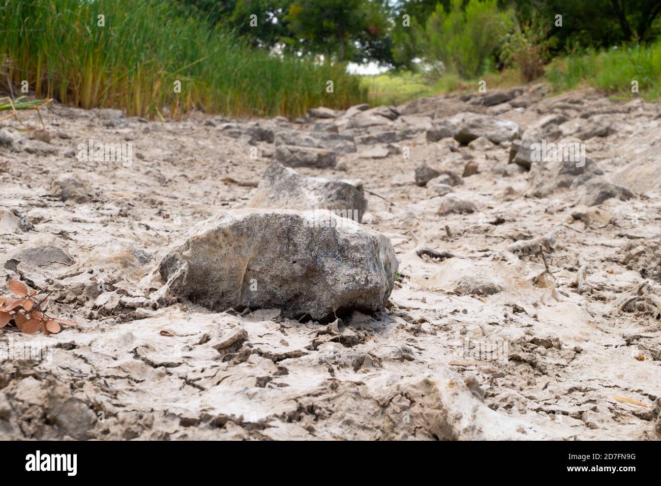Rock in Dry Creek Bed Stock Photo - Alamy