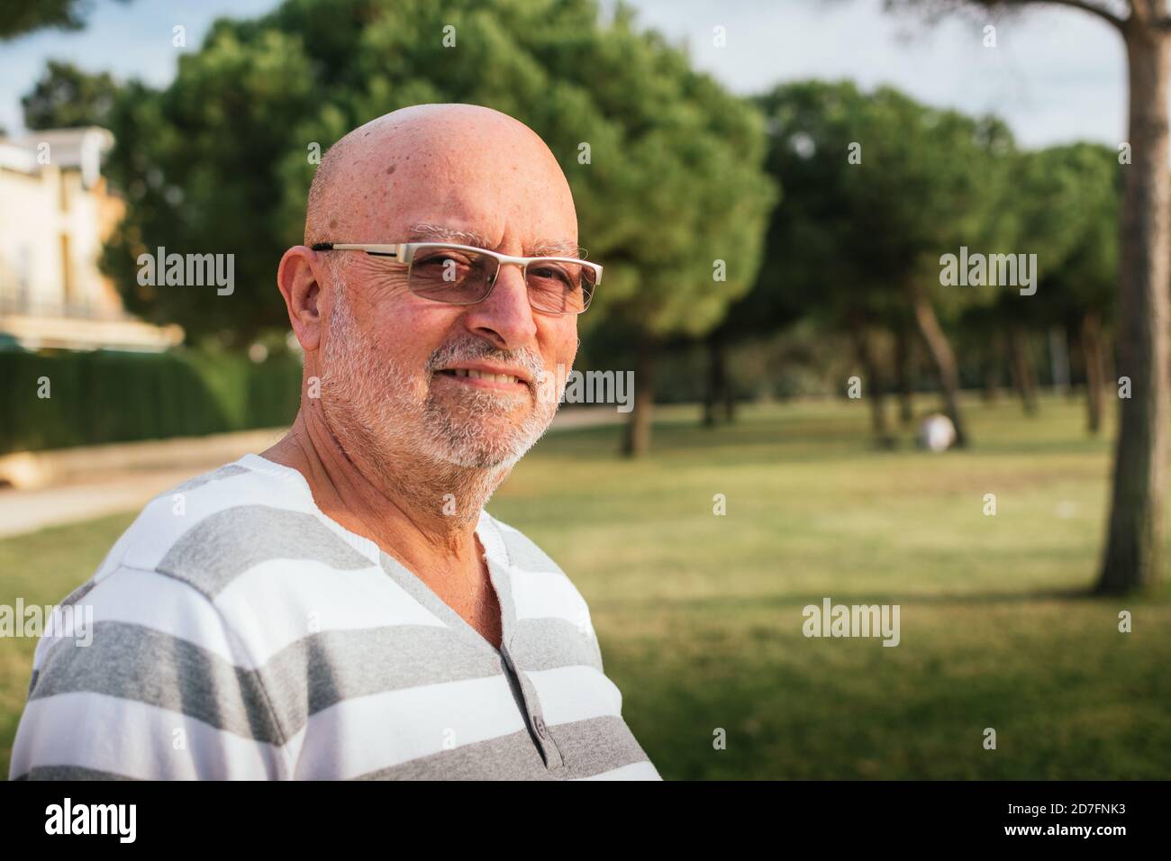 60 year old white man hi-res stock photography and images - Alamy