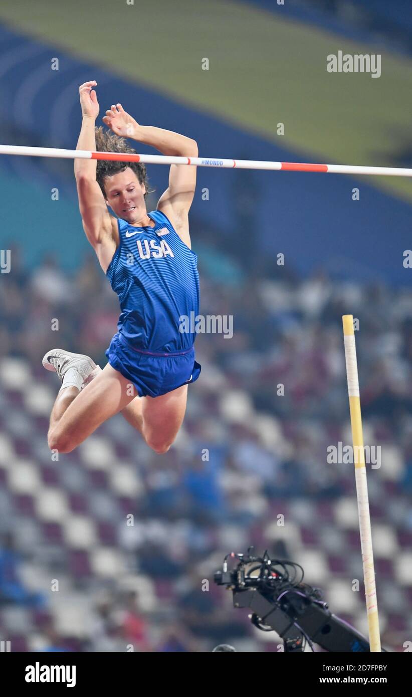 Pole Vault Olympics Men