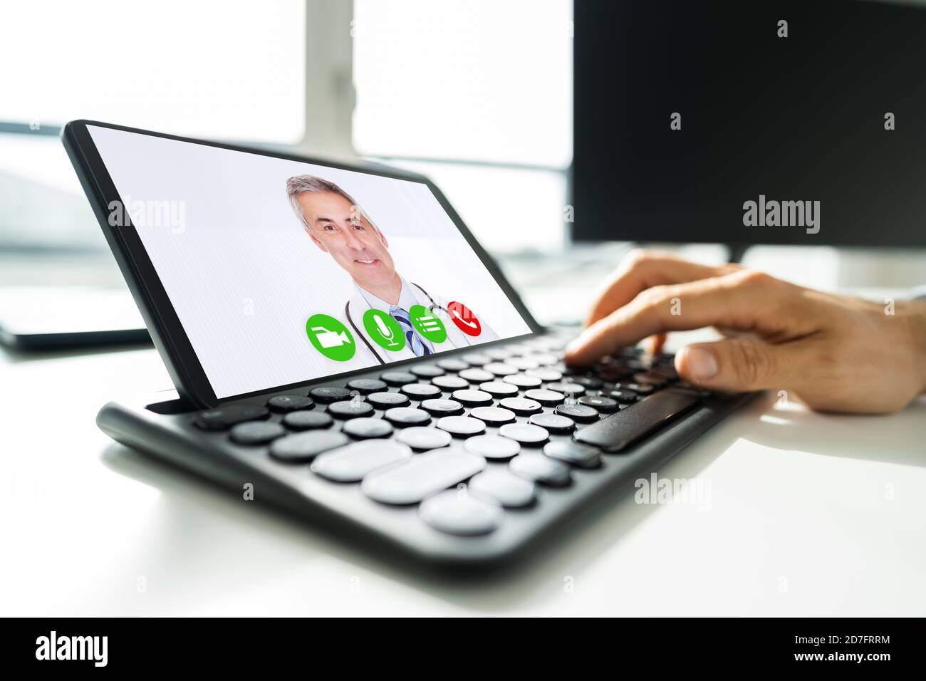 Video call doctor hi-res stock photography and images - Alamy