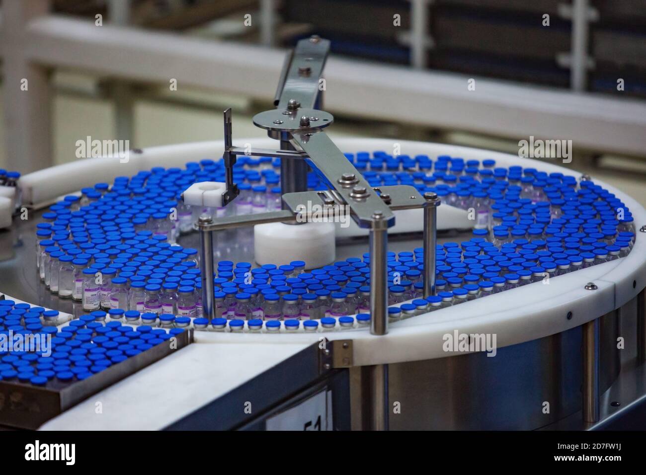 Pharmaceutical production line hi-res stock photography and images - Alamy