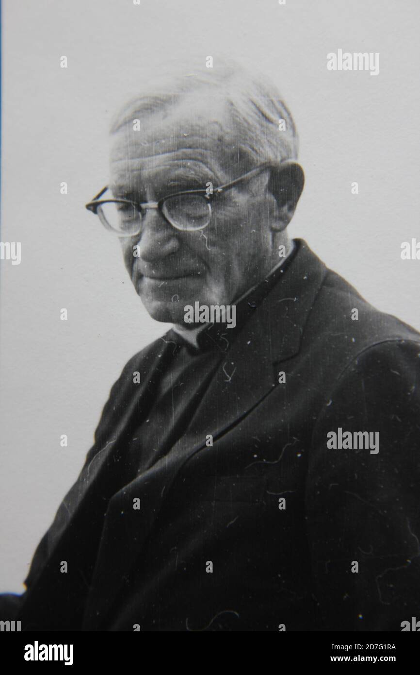 Fine 1970s black and white photography of a head shot of an old ...