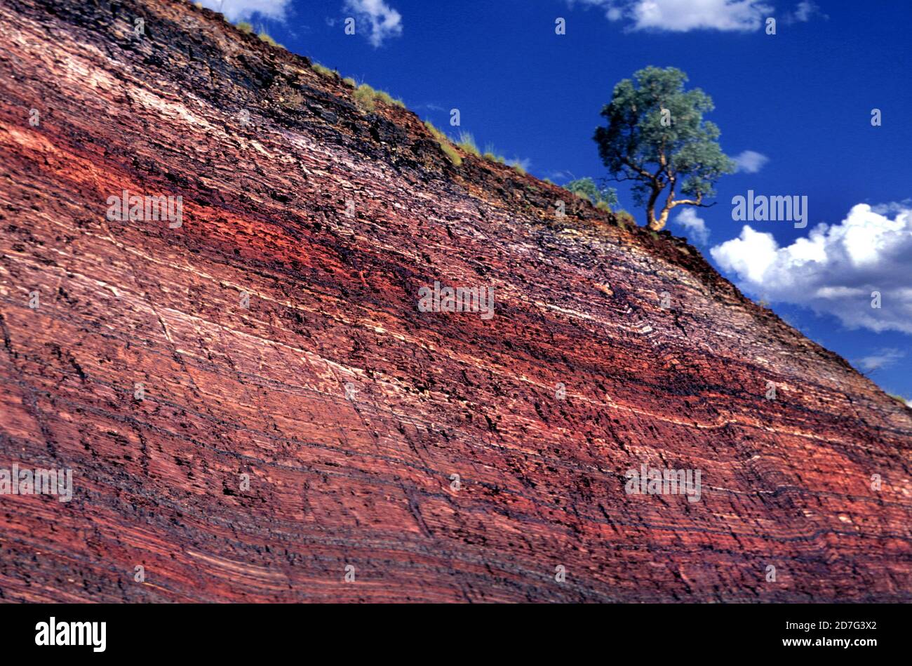 Metamorphic Rock Face, Pilbara, Northwest Australia Stock Photo - Alamy