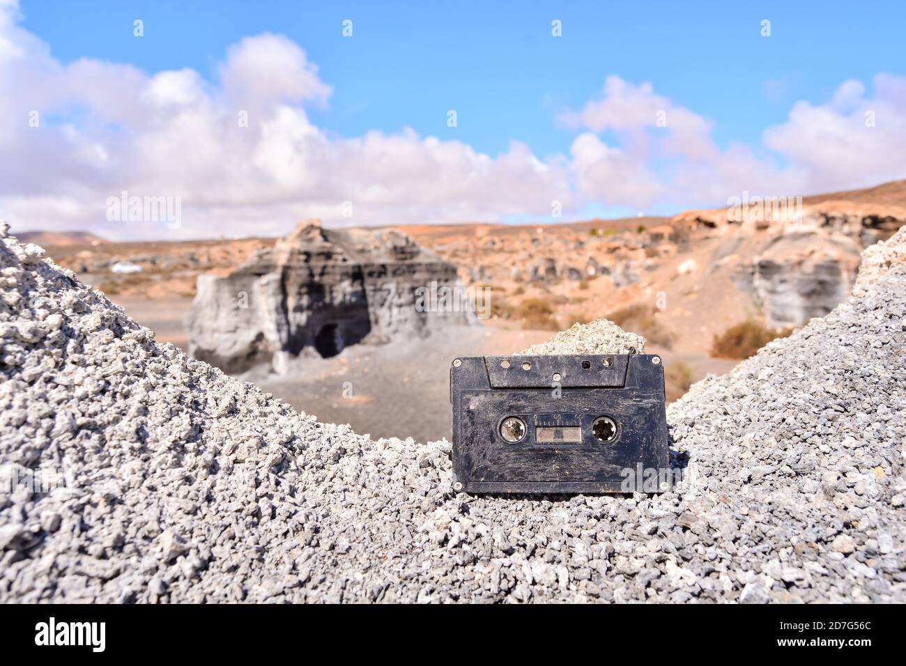Object in the Dry Desert Stock Photo - Alamy