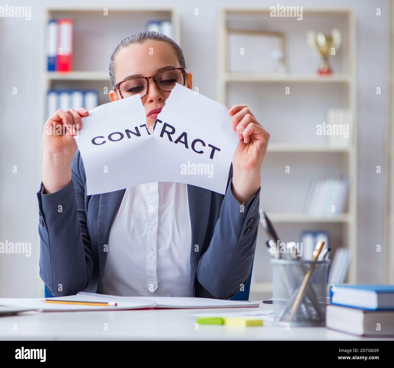 Breaching contract hi-res stock photography and images - Alamy