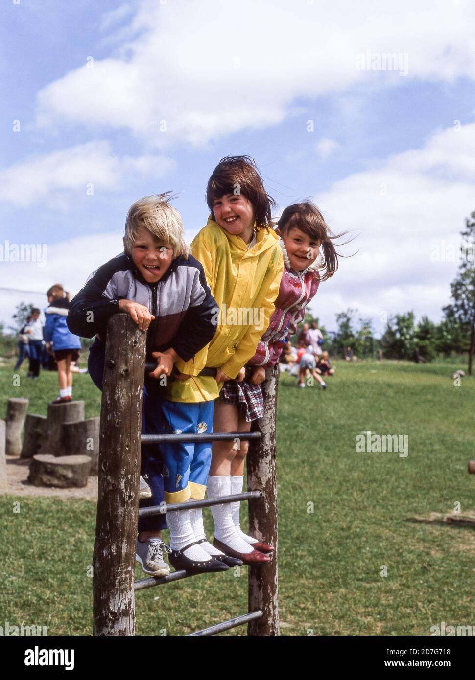 Children enjoying themselves hi-res stock photography and images - Alamy