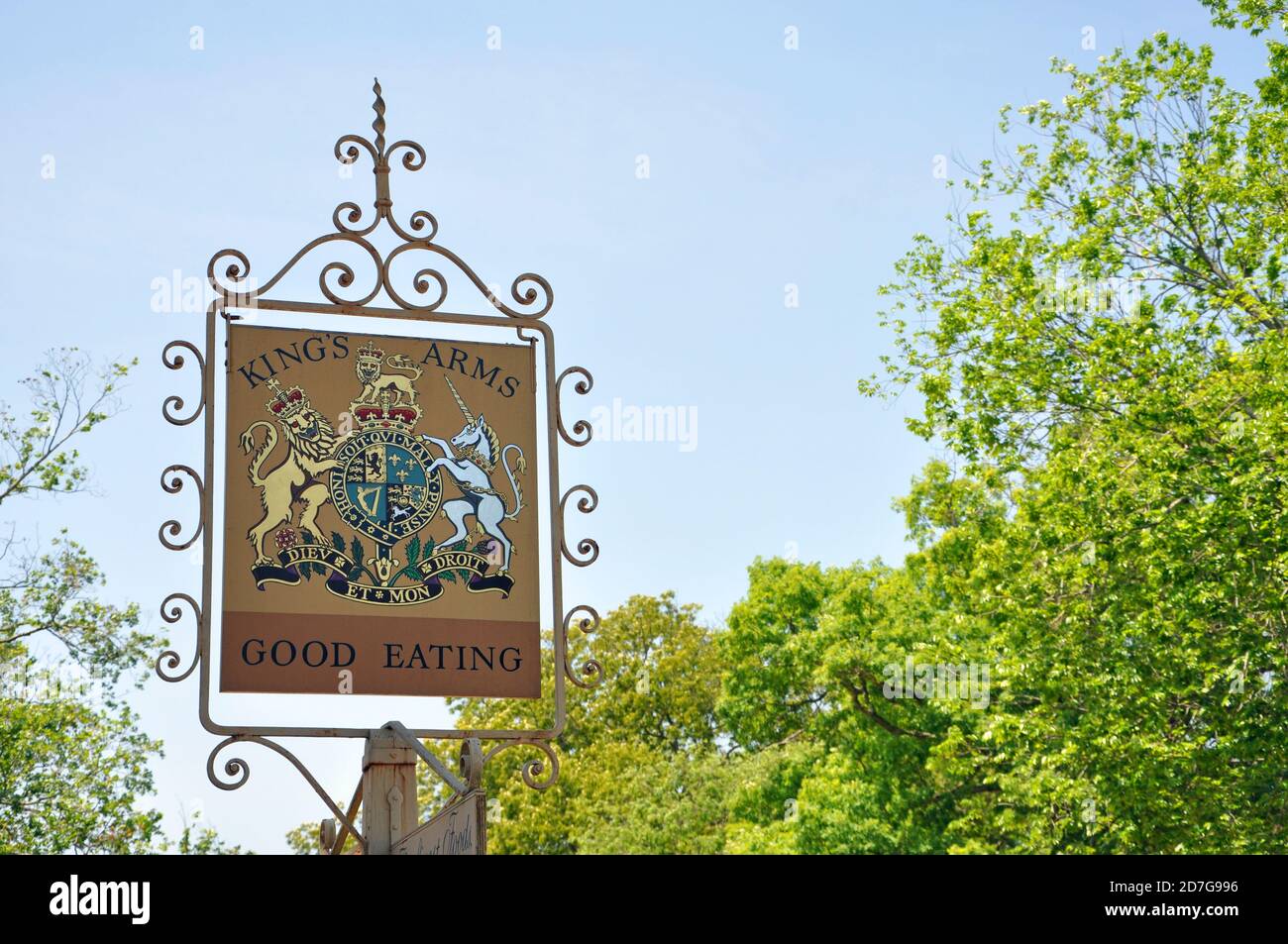 Antique Kings Arms Good Eating Sign in Colonial Williamsburg, Virginia ...
