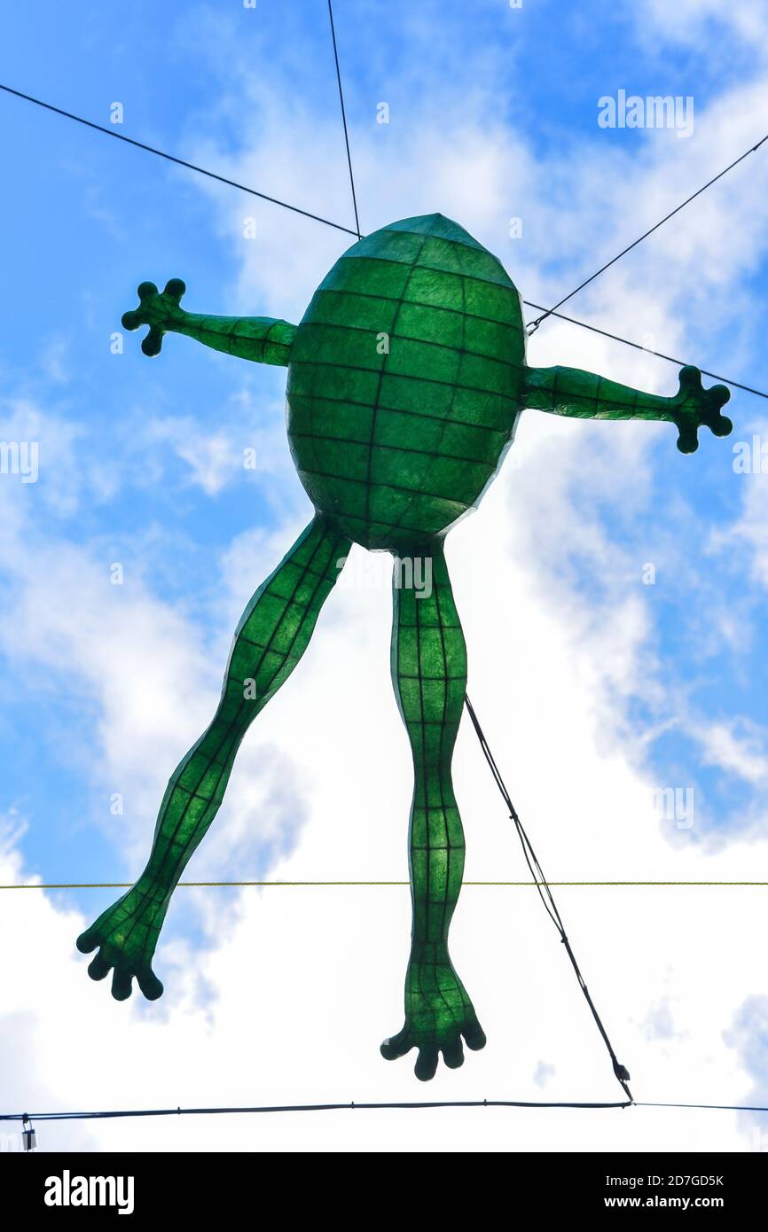 London, UK. 22nd Oct, 2020. A frog lantern seen at an installation in ...