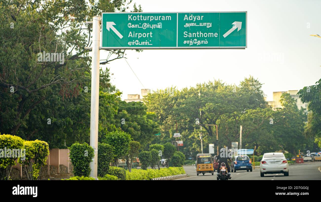 English direction road sign hi-res stock photography and images - Alamy