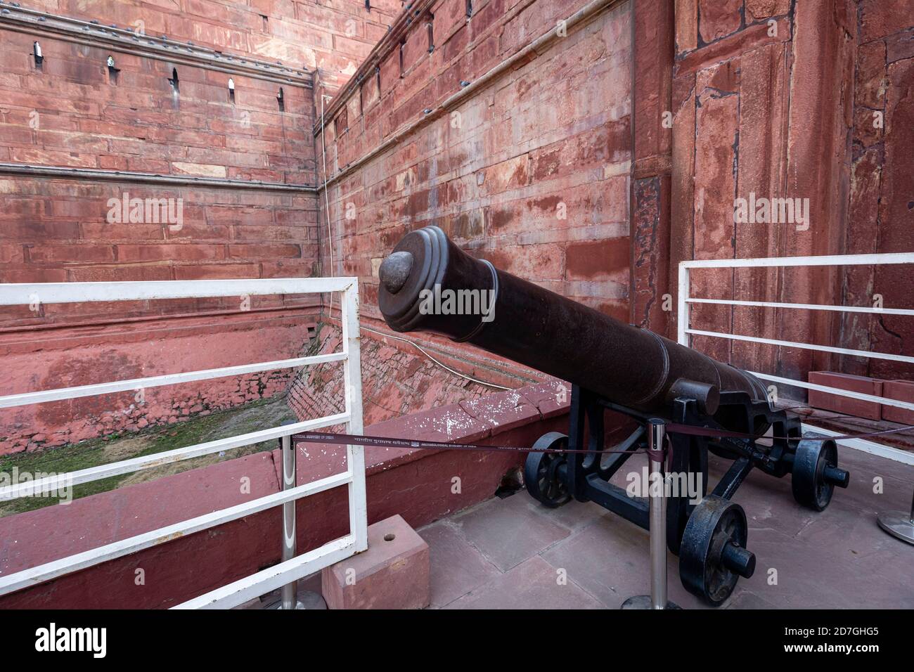 British raj mughal hi-res stock photography and images - Alamy