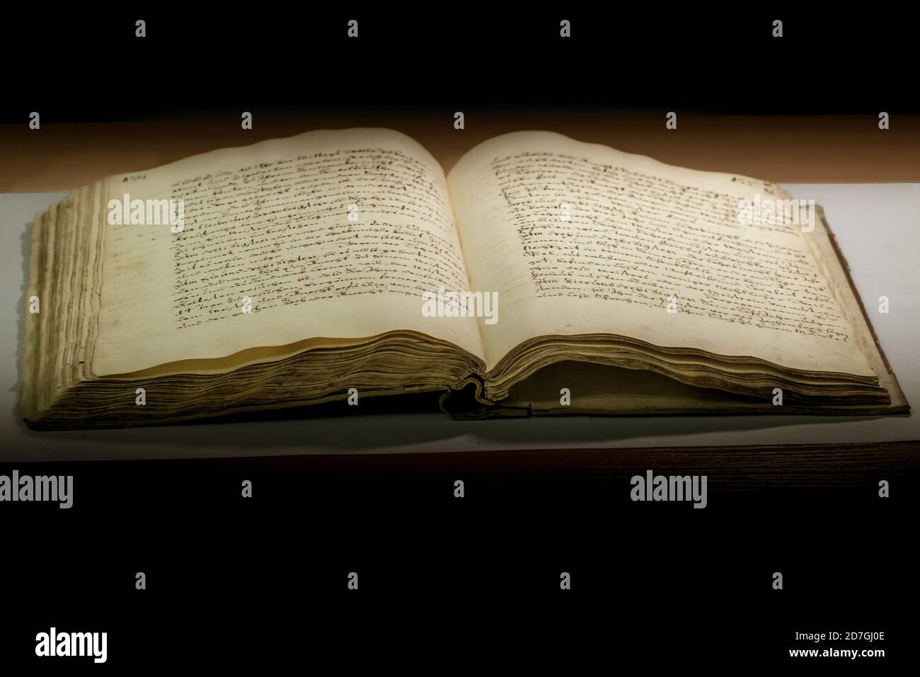 Antique book design hi-res stock photography and images - Alamy